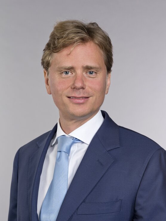 About Kuhn | kuhn.si